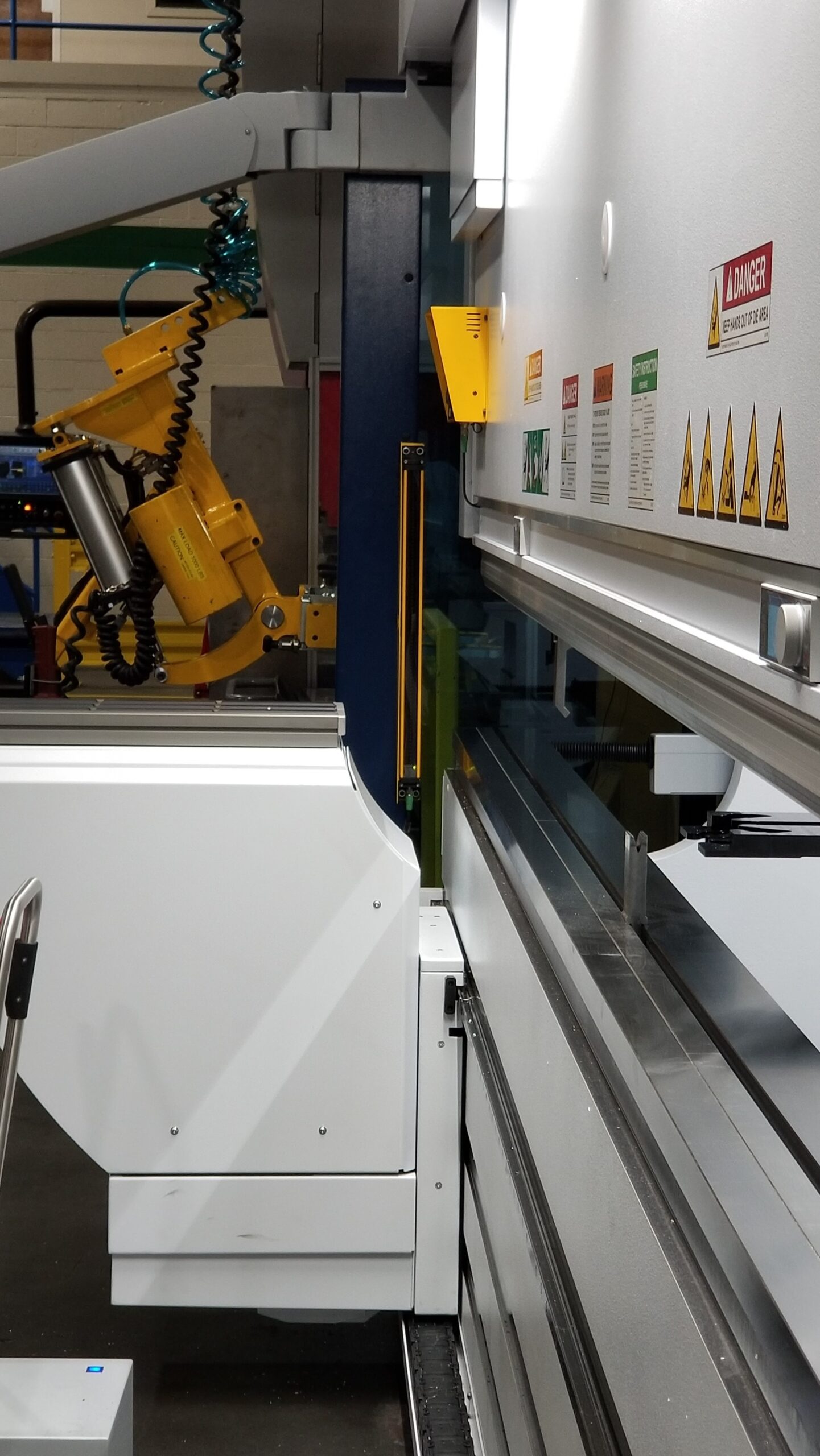 Making it safe; Trumpf Press Brake with Merlin 4000 Safety System – ISB
